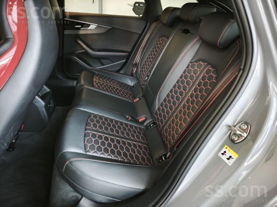 Grey Audi RS4 2024 in Riga, with an engine capacity of 2.90 L and mileage of 114 thousand km for 55000 €, photo 17 on AUTOMOTO.COM.LV