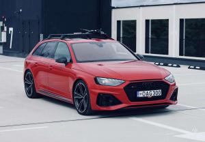 Sarkans Audi RS4 2020 Viļņa, ar dzinēja tilpumu 2.89 L un nobraukumu 88 tūkst. km par 56500 €, foto 3 vietnē AUTOMOTO.COM.LV