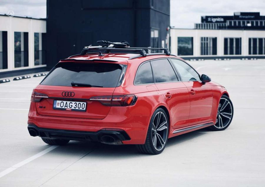 Sarkans Audi RS4 2020 Viļņa, ar dzinēja tilpumu 2.89 L un nobraukumu 88 tūkst. km par 56500 €, foto 6 vietnē AUTOMOTO.COM.LV