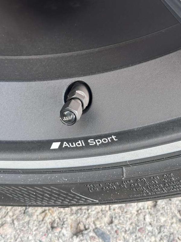 Sarkans Audi RS4 2020 Viļņa, ar dzinēja tilpumu 2.89 L un nobraukumu 88 tūkst. km par 56500 €, foto 8 vietnē AUTOMOTO.COM.LV