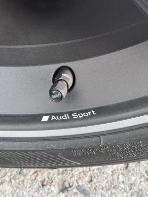 Sarkans Audi RS4 2020 Viļņa, ar dzinēja tilpumu 2.89 L un nobraukumu 88 tūkst. km par 56500 €, foto 9 vietnē AUTOMOTO.COM.LV