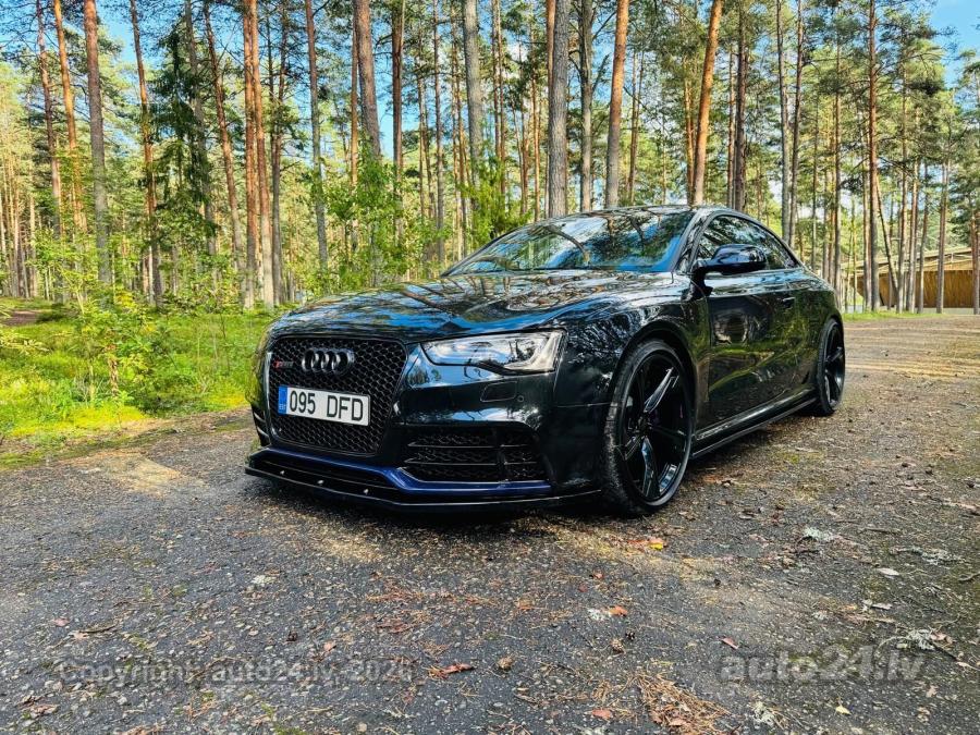 Melns Audi RS5 2013 Tartu, ar dzinēja tilpumu 4.20 L un nobraukumu 165 tūkst. km par 22900 €, foto 3 vietnē AUTOMOTO.COM.LV