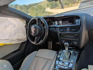 Melns Audi RS5 2014 Panevēža, ar dzinēja tilpumu 4.16 L un nobraukumu 170 tūkst. km par 12500 €, foto 21 vietnē AUTOMOTO.COM.LV