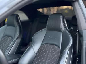 Melns Audi RS5 2018 Kauņa, ar dzinēja tilpumu 2.89 L un nobraukumu 209 tūkst. km par 30900 €, foto 18 vietnē AUTOMOTO.COM.LV