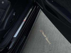 Melns Audi RS5 2018 Kauņa, ar dzinēja tilpumu 2.89 L un nobraukumu 209 tūkst. km par 30900 €, foto 23 vietnē AUTOMOTO.COM.LV