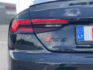 Black Audi RS5 2019 in Kaunas, with an engine capacity of 2.89 L and mileage of 98 thousand km for 42499 €, photo 12 on AUTOMOTO.COM.LV