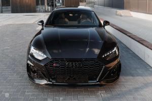 Black Audi RS5 2024 in Siauliai, with an engine capacity of 2.89 L and mileage of 25 thousand km for 60999 €, photo 10 on AUTOMOTO.COM.LV