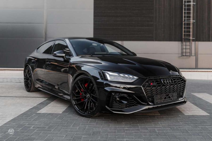 Black Audi RS5 2024 in Siauliai, with an engine capacity of 2.89 L and mileage of 25 thousand km for 60999 €, photo 17 on AUTOMOTO.COM.LV
