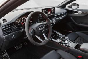 Black Audi RS5 2024 in Siauliai, with an engine capacity of 2.89 L and mileage of 25 thousand km for 60999 €, photo 20 on AUTOMOTO.COM.LV