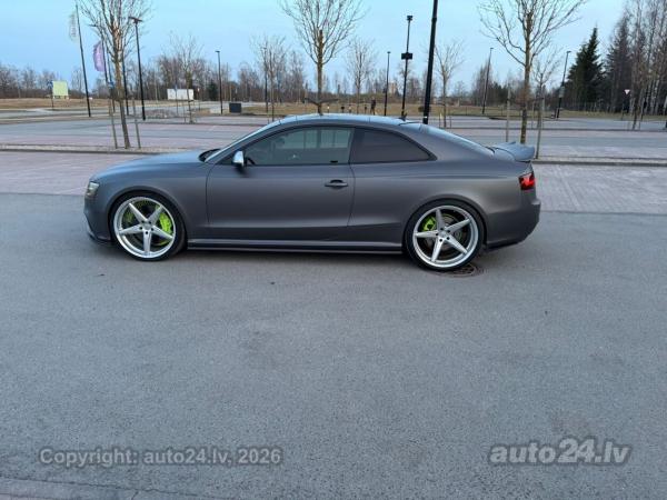 Grey Audi RS5 2012 in Tallinn, with an engine capacity of 4.20 L and mileage of 192 thousand km for 38000 €, photo 4 on AUTOMOTO.COM.LV