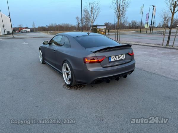 Grey Audi RS5 2012 in Tallinn, with an engine capacity of 4.20 L and mileage of 192 thousand km for 38000 €, photo 5 on AUTOMOTO.COM.LV