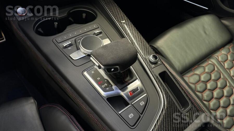 Grey Audi RS5 2017 in Riga, with an engine capacity of 2.90 L and mileage of 57 thousand km for 49000 €, photo 15 on AUTOMOTO.COM.LV