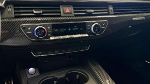 Pelēks Audi RS5 2017 Rīga, ar dzinēja tilpumu 2.90 L un nobraukumu 57 tūkst. km par 49000 €, foto 13 vietnē AUTOMOTO.COM.LV