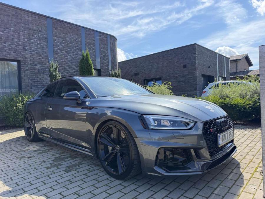 Grey Audi RS5 2018 in Kaunas, with an engine capacity of 2.89 L and mileage of 79 thousand km for 35500 €, photo 3 on AUTOMOTO.COM.LV