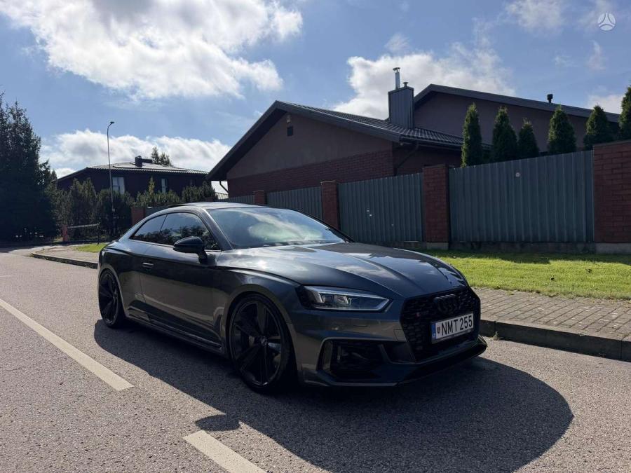 Grey Audi RS5 2018 in Kaunas, with an engine capacity of 2.89 L and mileage of 79 thousand km for 35500 €, photo 5 on AUTOMOTO.COM.LV