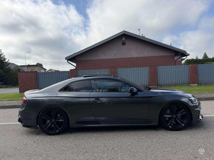 Grey Audi RS5 2018 in Kaunas, with an engine capacity of 2.89 L and mileage of 79 thousand km for 35500 €, photo 13 on AUTOMOTO.COM.LV