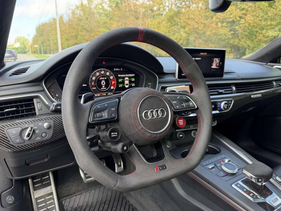 Grey Audi RS5 2018 in Kaunas, with an engine capacity of 2.89 L and mileage of 79 thousand km for 35500 €, photo 27 on AUTOMOTO.COM.LV