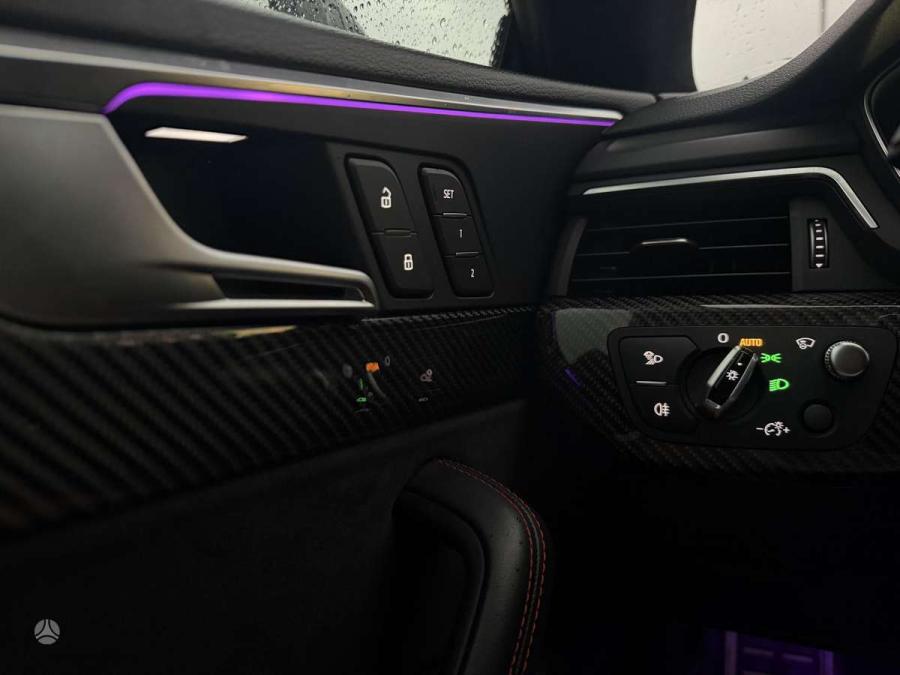 Grey Audi RS5 2018 in Kaunas, with an engine capacity of 2.89 L and mileage of 79 thousand km for 35500 €, photo 34 on AUTOMOTO.COM.LV