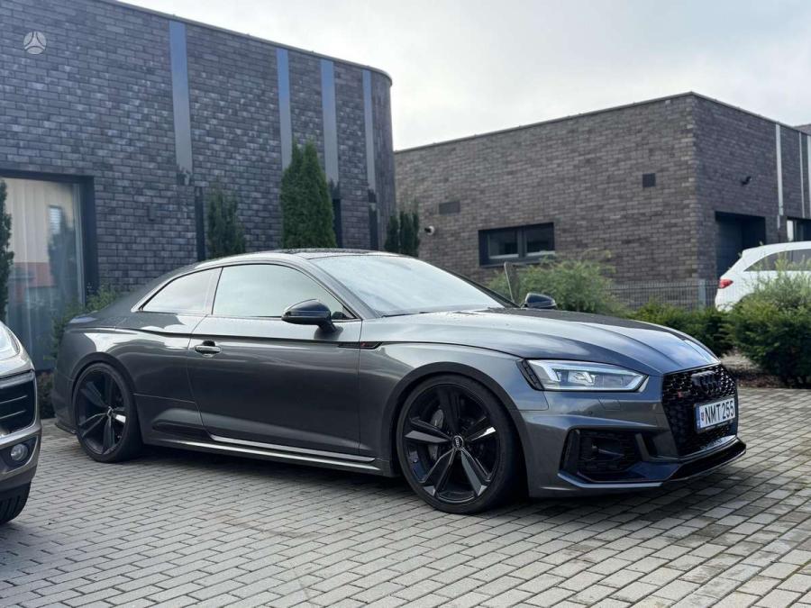 Grey Audi RS5 2018 in Kaunas, with an engine capacity of 2.89 L and mileage of 79 thousand km for 35500 €, photo 39 on AUTOMOTO.COM.LV