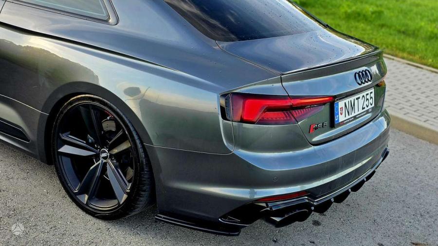 Pelēks Audi RS5 2018 Šauļi, ar dzinēja tilpumu 2.89 L un nobraukumu 81 tūkst. km par 38800 €, foto 13 vietnē AUTOMOTO.COM.LV