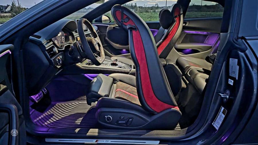 Pelēks Audi RS5 2018 Šauļi, ar dzinēja tilpumu 2.89 L un nobraukumu 81 tūkst. km par 38800 €, foto 30 vietnē AUTOMOTO.COM.LV