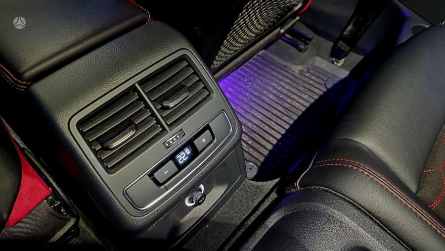Pelēks Audi RS5 2018 Šauļi, ar dzinēja tilpumu 2.89 L un nobraukumu 81 tūkst. km par 38800 €, foto 33 vietnē AUTOMOTO.COM.LV