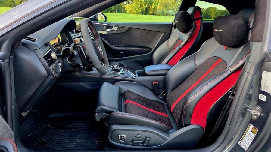 Pelēks Audi RS5 2018 Šauļi, ar dzinēja tilpumu 2.89 L un nobraukumu 81 tūkst. km par 38800 €, foto 35 vietnē AUTOMOTO.COM.LV