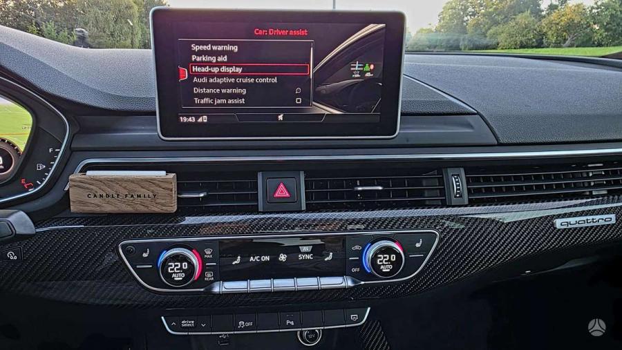 Pelēks Audi RS5 2018 Šauļi, ar dzinēja tilpumu 2.89 L un nobraukumu 81 tūkst. km par 38800 €, foto 43 vietnē AUTOMOTO.COM.LV