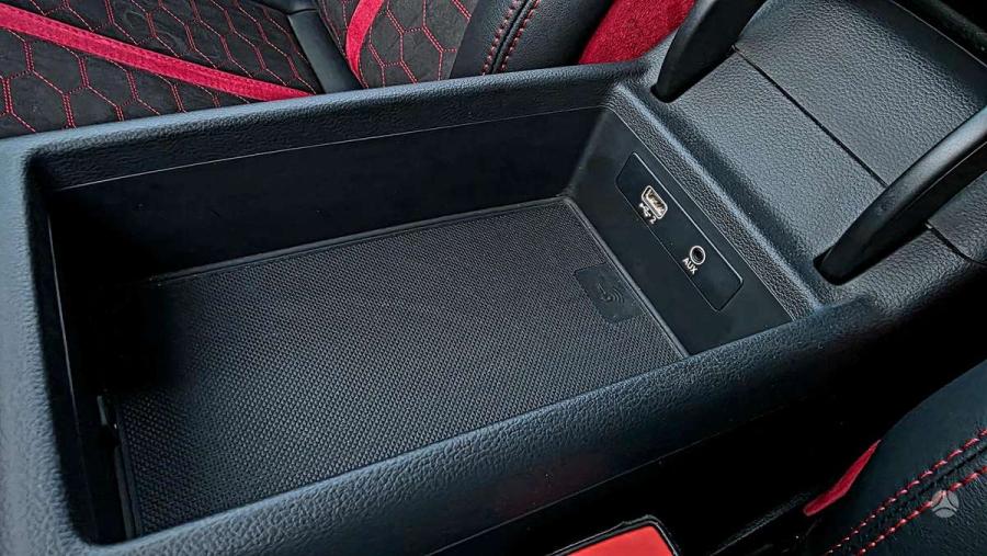 Pelēks Audi RS5 2018 Šauļi, ar dzinēja tilpumu 2.89 L un nobraukumu 81 tūkst. km par 38800 €, foto 52 vietnē AUTOMOTO.COM.LV