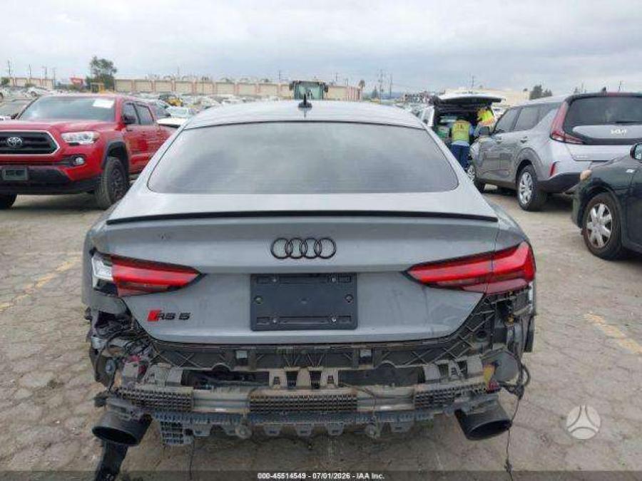 Grey Audi RS5 2022 in Klaipeda, with an engine capacity of 2.90 L and mileage of 47 thousand km for 30000 €, photo 18 on AUTOMOTO.COM.LV