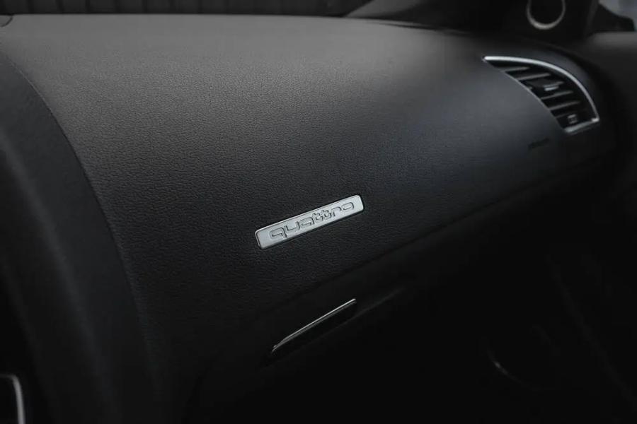 Balts Audi RS5 2012 Jelgava, ar dzinēja tilpumu 4.20 L un nobraukumu 141 tūkst. km par 23400 €, foto 21 vietnē AUTOMOTO.COM.LV