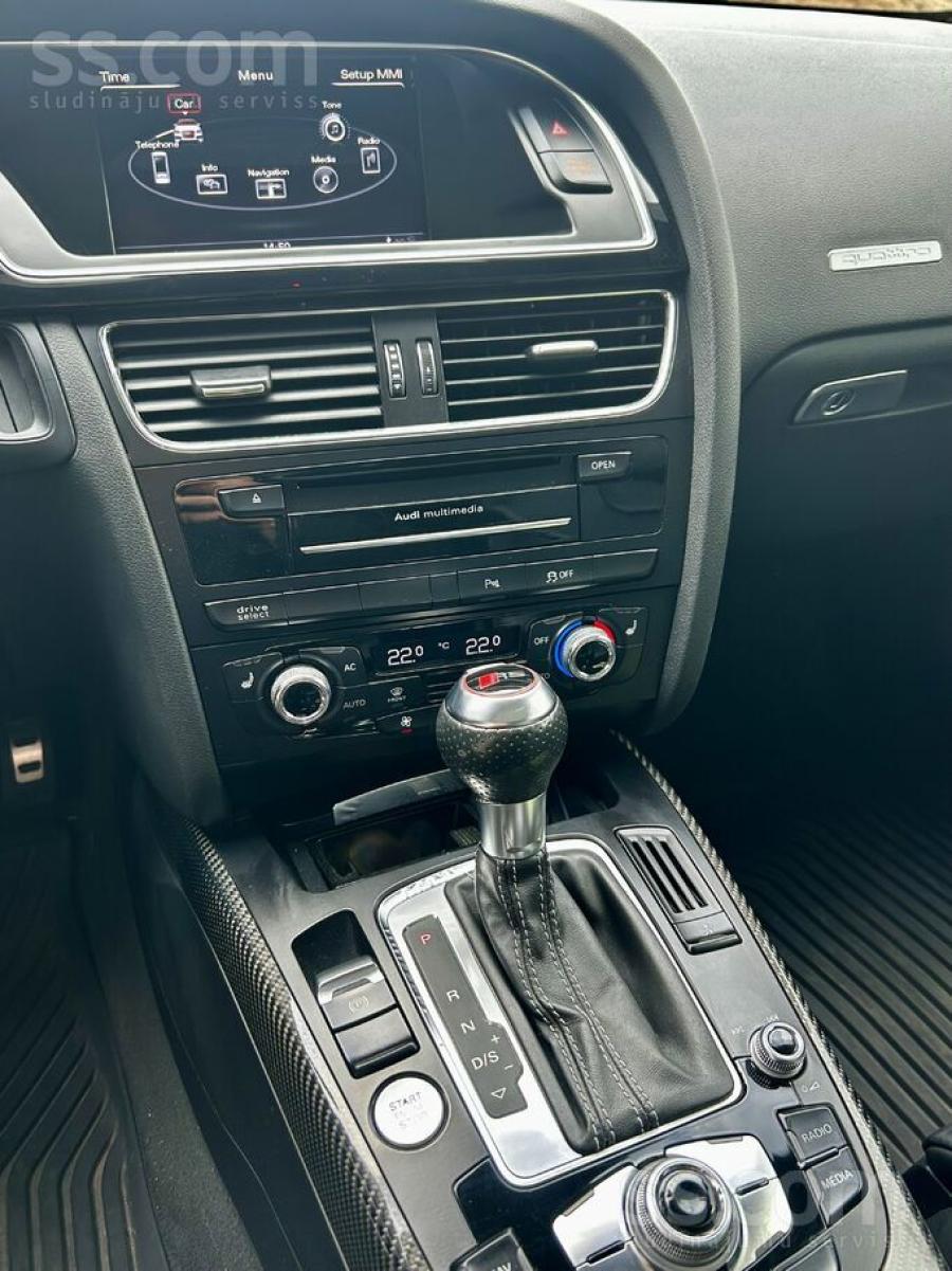 White Audi RS5 2013 in Riga, with an engine capacity of 4.20 L and mileage of 0 thousand km for 17900 €, photo 17 on AUTOMOTO.COM.LV