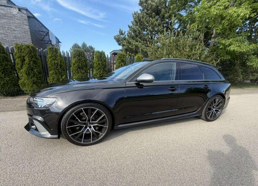Black Audi RS6 2016 in Kaunas, with an engine capacity of 3.99 L and mileage of 210 thousand km for 42500 €, photo 5 on AUTOMOTO.COM.LV