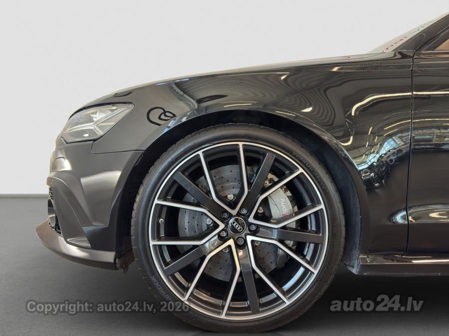 Black Audi RS6 2017 in Tallinn, with an engine capacity of 4.00 L and mileage of 121 thousand km for 49900 €, photo 11 on AUTOMOTO.COM.LV