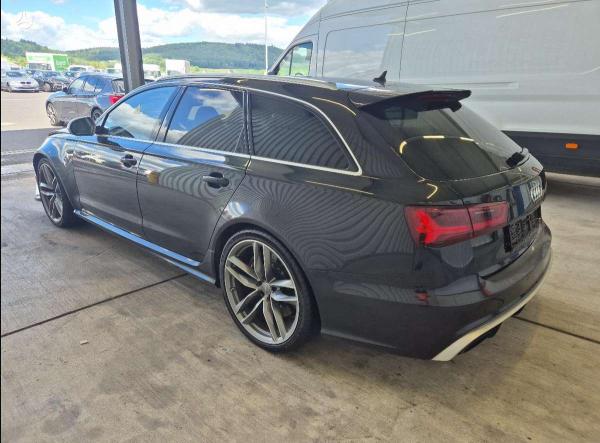 Melns Audi RS6 2017 Klaipėda, ar dzinēja tilpumu 3.99 L un nobraukumu 173 tūkst. km par 14600 €, foto 3 vietnē AUTOMOTO.COM.LV