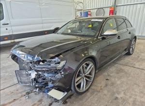 Black Audi RS6 2017 in Klaipeda, with an engine capacity of 3.99 L and mileage of 173 thousand km for 14600 €, photo 5 on AUTOMOTO.COM.LV