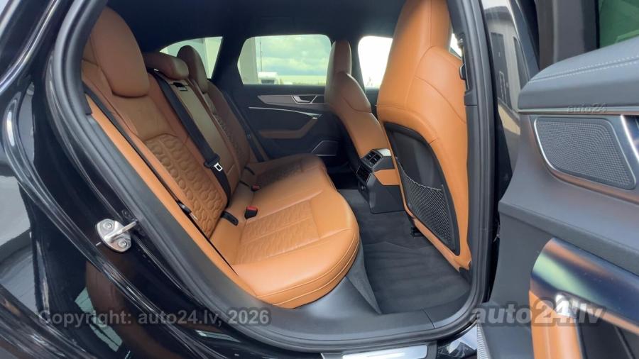 Black Audi RS6 2020 in Tallinn, with an engine capacity of 4.00 L and mileage of 146 thousand km for 79800 €, photo 16 on AUTOMOTO.COM.LV