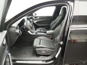 Black Audi RS6 2021 in Vilnius, with an engine capacity of 4.00 L and mileage of 104 thousand km for 75000 €, photo 9 on AUTOMOTO.COM.LV