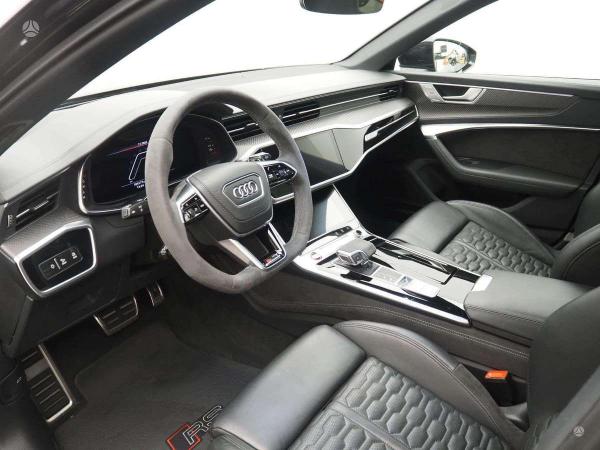Black Audi RS6 2021 in Vilnius, with an engine capacity of 4.00 L and mileage of 104 thousand km for 75000 €, photo 11 on AUTOMOTO.COM.LV