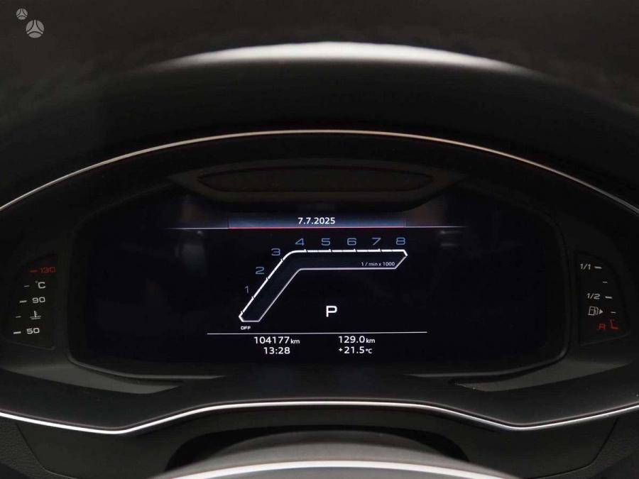 Black Audi RS6 2021 in Vilnius, with an engine capacity of 4.00 L and mileage of 104 thousand km for 75000 €, photo 25 on AUTOMOTO.COM.LV