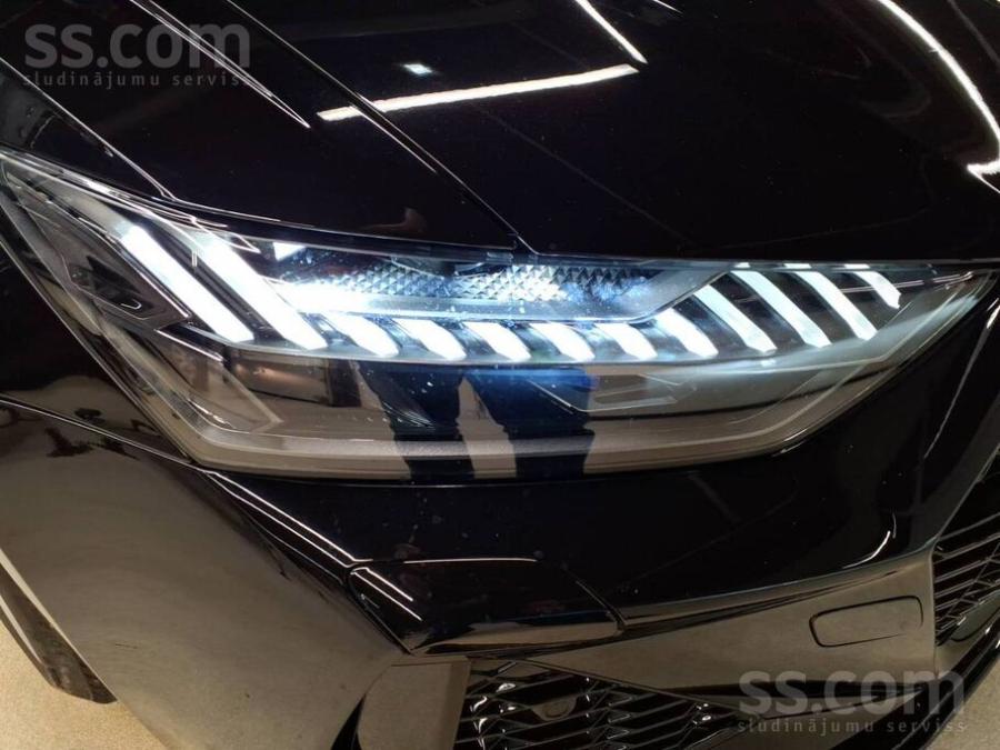 Melns Audi RS6 2025 Rīga, ar dzinēja tilpumu 4.00 L un nobraukumu 16 tūkst. km par 118800 €, foto 22 vietnē AUTOMOTO.COM.LV
