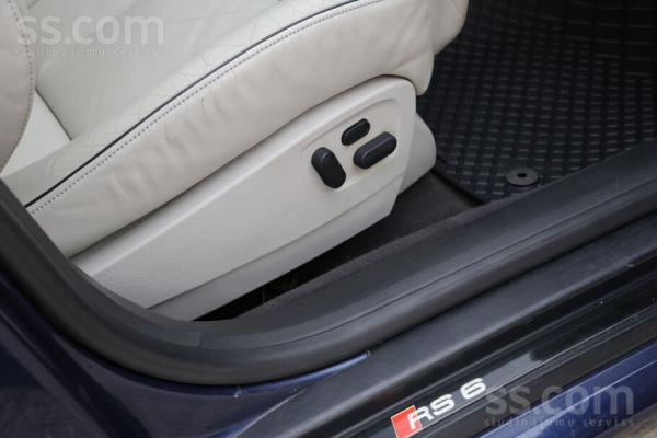 Blue Audi RS6 2003 in Tukums, with an engine capacity of 4.20 L and mileage of 340 thousand km for 11900 €, photo 8 on AUTOMOTO.COM.LV