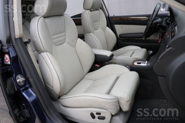 Blue Audi RS6 2003 in Tukums, with an engine capacity of 4.20 L and mileage of 340 thousand km for 11900 €, photo 9 on AUTOMOTO.COM.LV