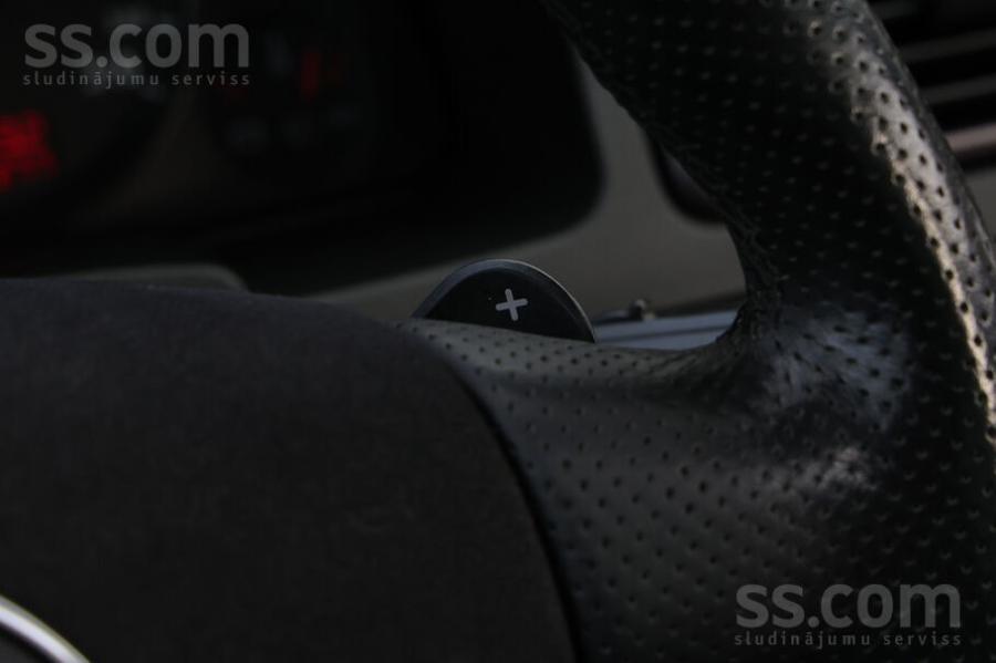 Zils Audi RS6 2003 Tukums, ar dzinēja tilpumu 4.20 L un nobraukumu 340 tūkst. km par 11900 €, foto 23 vietnē AUTOMOTO.COM.LV