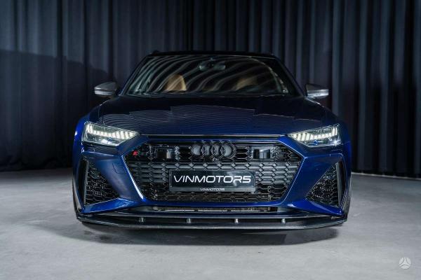 Blue Audi RS6 2021 in Vilnius, with an engine capacity of 4.00 L and mileage of 85 thousand km for 74999 €, photo 3 on AUTOMOTO.COM.LV