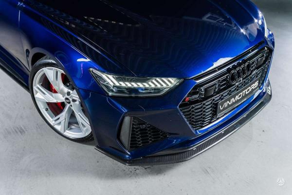 Blue Audi RS6 2021 in Vilnius, with an engine capacity of 4.00 L and mileage of 85 thousand km for 74999 €, photo 8 on AUTOMOTO.COM.LV