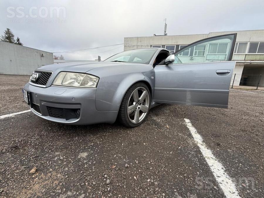 Pelēks Audi RS6 2003 Rīga, ar dzinēja tilpumu 4.20 L un nobraukumu 94 tūkst. km par 19500 €, foto 4 vietnē AUTOMOTO.COM.LV