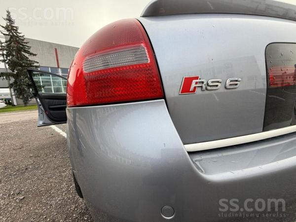 Pelēks Audi RS6 2003 Rīga, ar dzinēja tilpumu 4.20 L un nobraukumu 94 tūkst. km par 19500 €, foto 6 vietnē AUTOMOTO.COM.LV