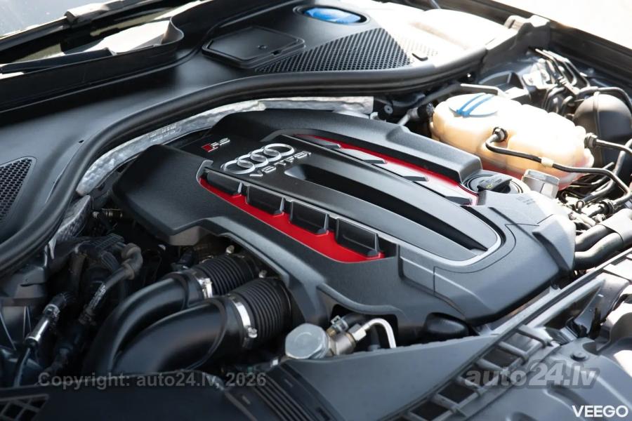 Grey Audi RS6 2013 in Tartu, with an engine capacity of 4.00 L and mileage of 223 thousand km for 35000 €, photo 17 on AUTOMOTO.COM.LV