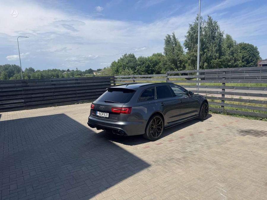 Grey Audi RS6 2014 in Vilnius, with an engine capacity of 3.99 L and mileage of 220 thousand km for 39000 €, photo 5 on AUTOMOTO.COM.LV